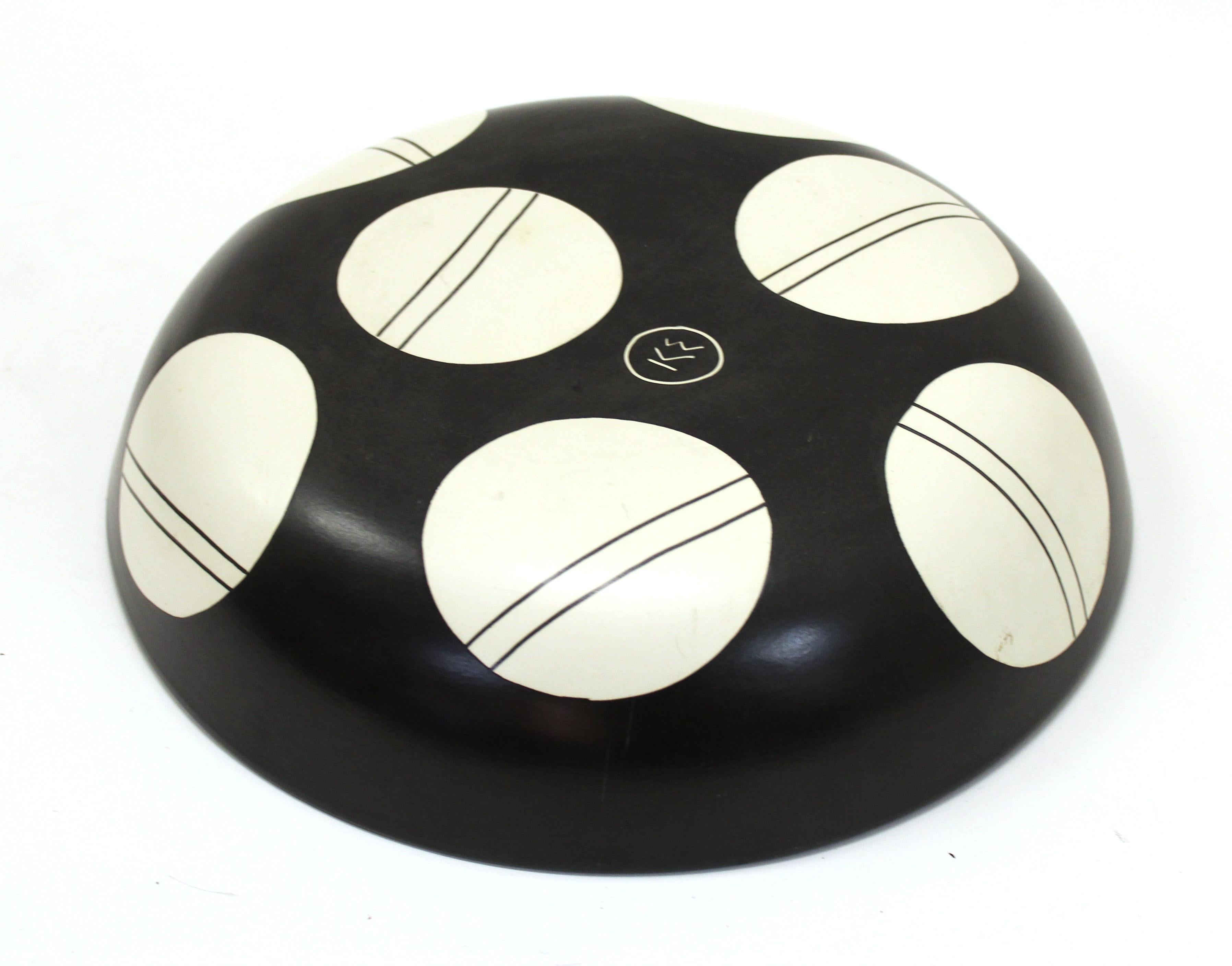 Postmodern Studio Pottery Charger Plate For Sale at 1stDibs