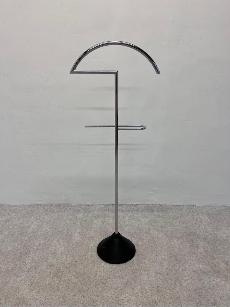 Postmodern Tubular Steel Valet Coat Rack by Porada Arredi, Italy 1990s ...