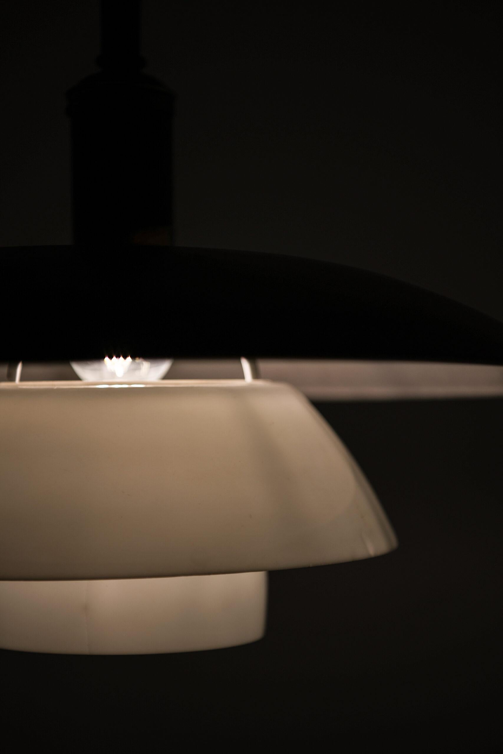 Poul Henningsen Ceiling Lamp Model PH-5/5 Produced by Louis Poulsen For ...