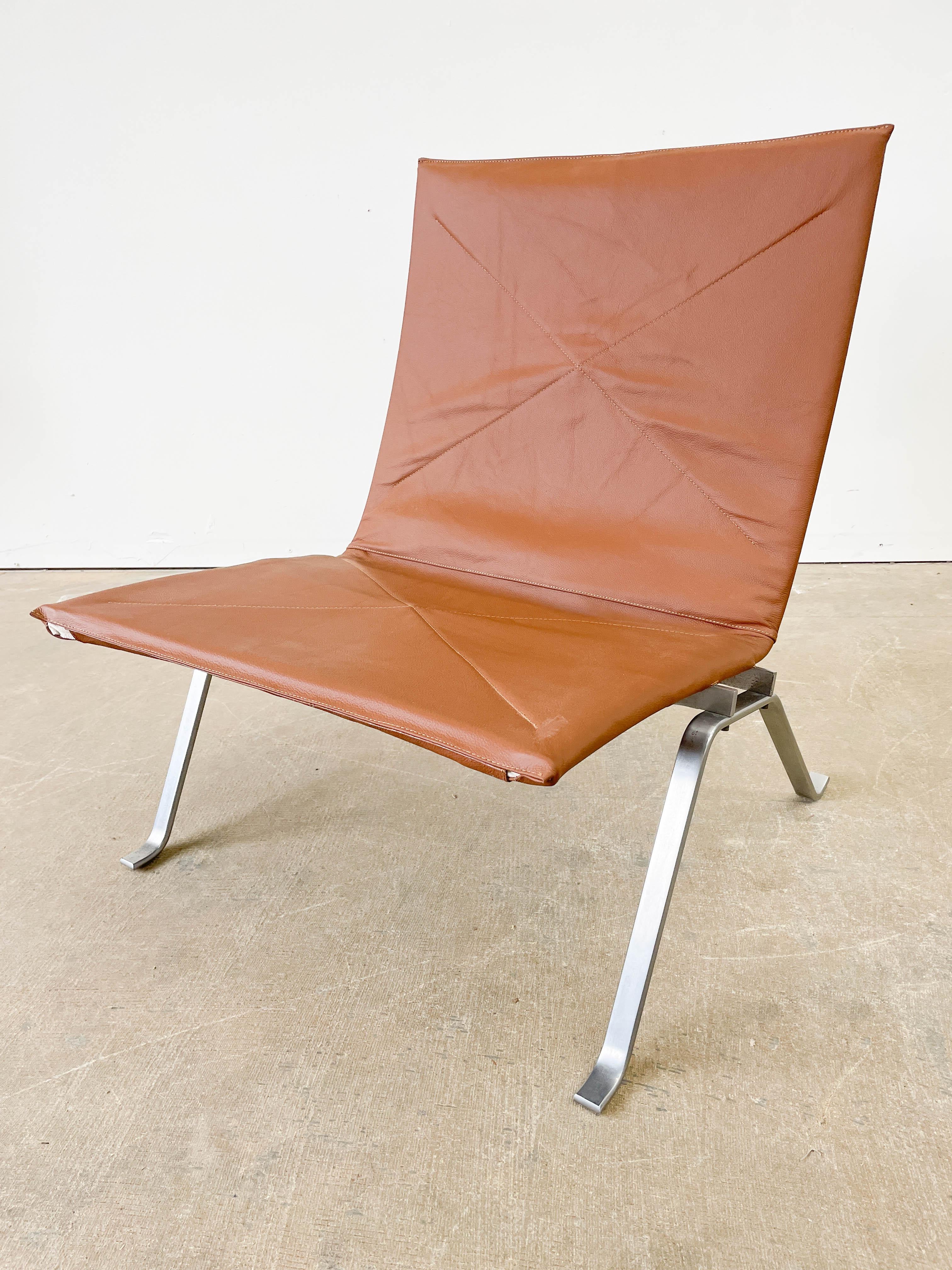 Poul Kjaerholm PK22 Lounge Chair in Leather For Sale at 1stDibs | pk22 ...