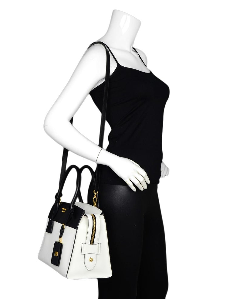 Prada 2018 Whiteblack Bicolor Saffiano Leather Esplanade Tote Bag W Strap For Sale At 1stdibs