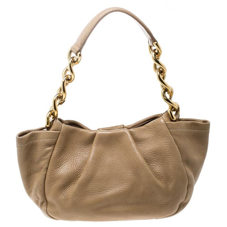 Beige Prada Handbags | semashow.com