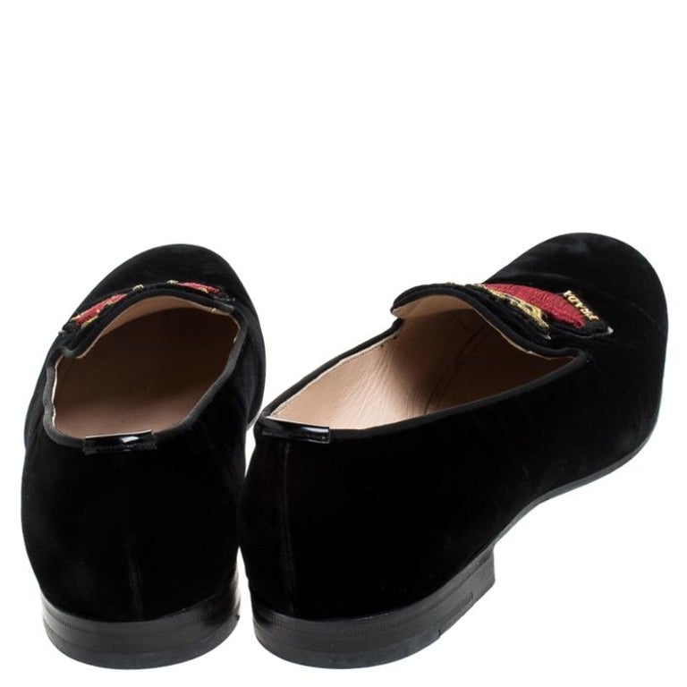 Prada Black Crown Lip Embroidered Velvet Loafers Size 38.5 For Sale at ...