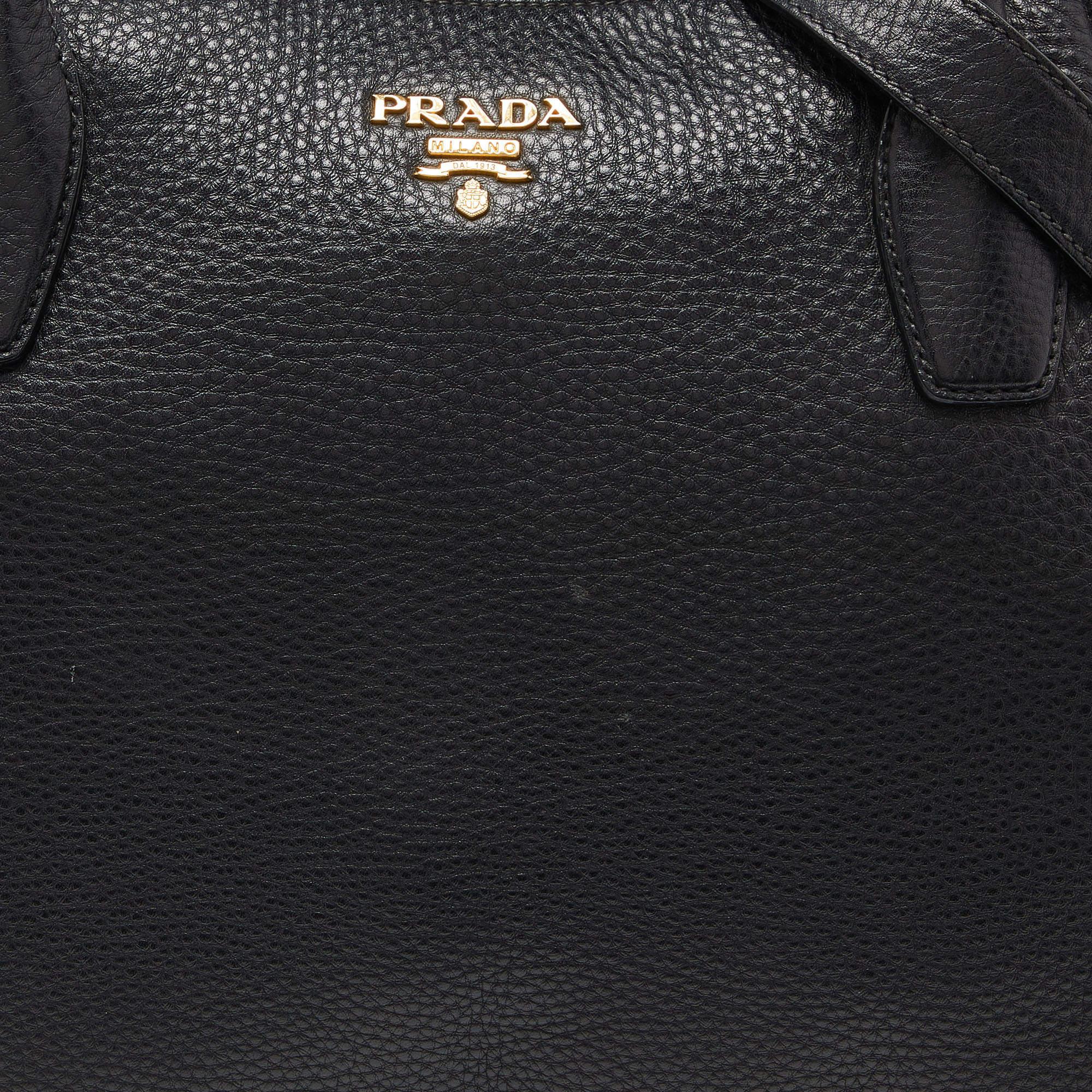 Prada Black Leather Vitello Daino Sacca 2 Manici Hobo For Sale at 1stDibs