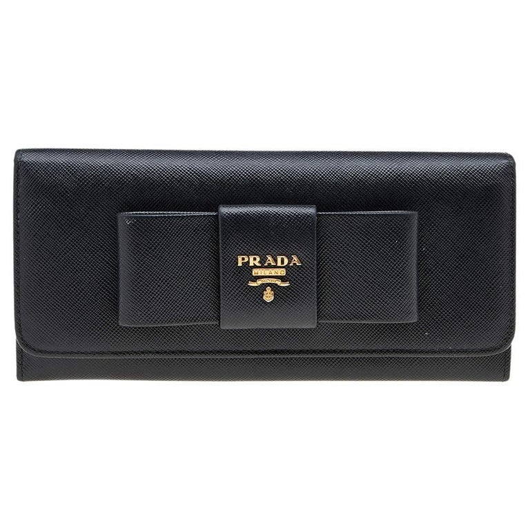 Prada Black Saffiano Fiocco Leather Bow Continental Wallet For Sale at ...