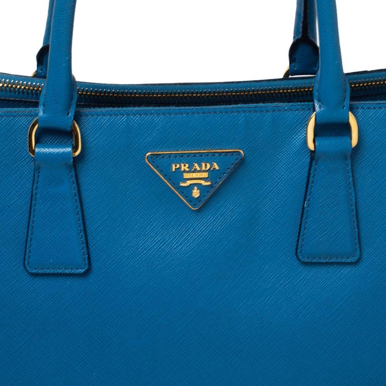 Prada Blue Bicolor Saffiano Lux Leather Medium Galleria Double Zip Tote ...