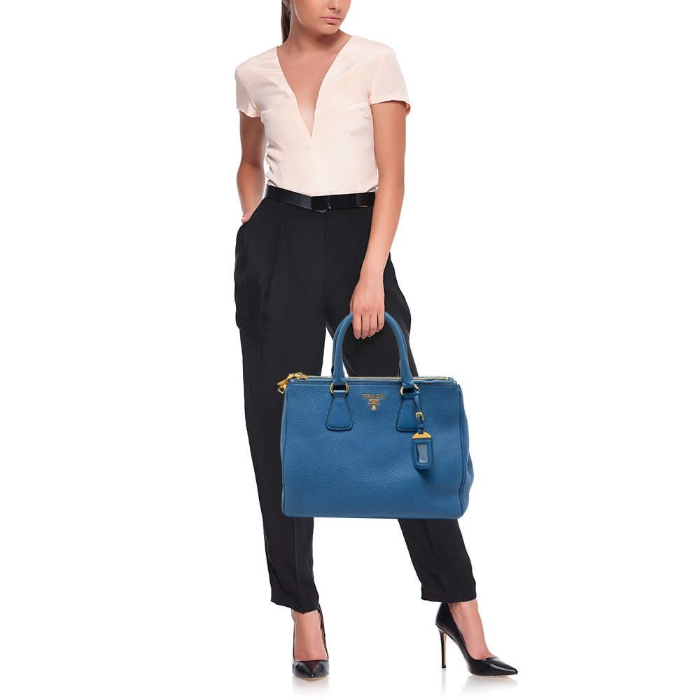 Prada Blue Vitello Daino Leather Double Zip Tote at 1stDibs | bonnie ...