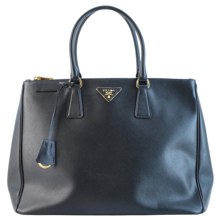 Prada Double Zip Lux Tote Saffiano Leather Medium For Sale at 1stDibs