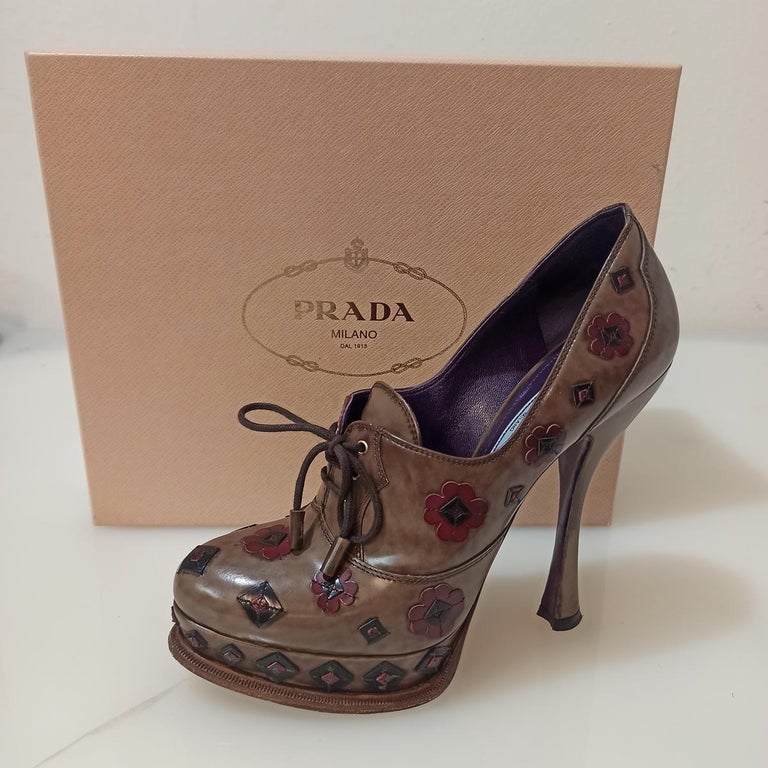 Prada Flower Shoe IT 40 at 1stDibs | prada flower shoes