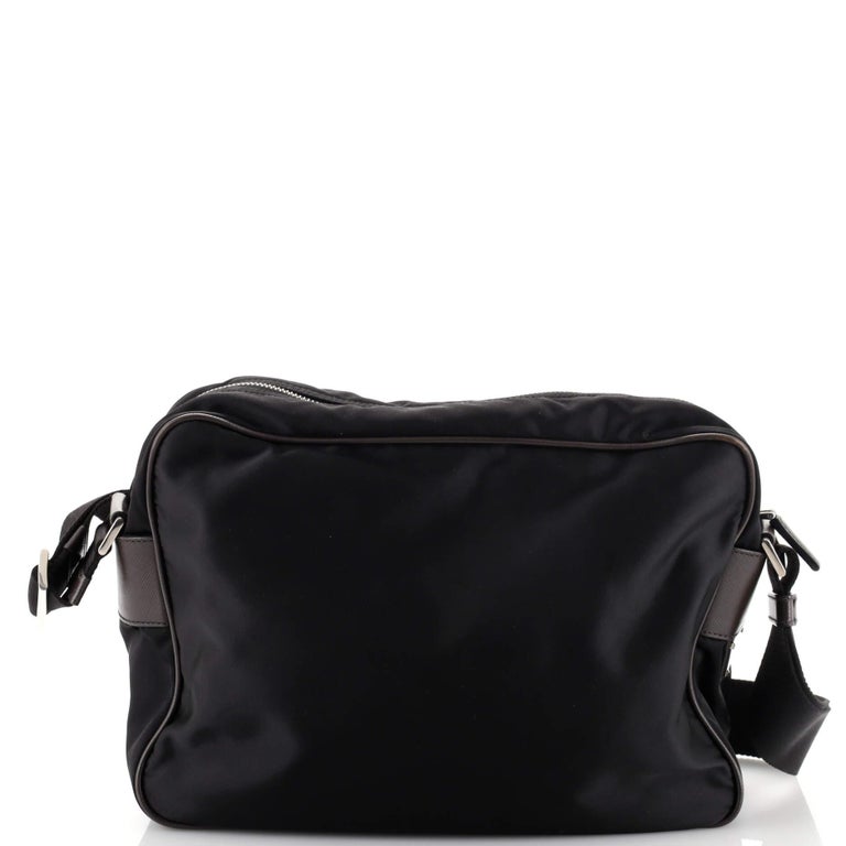 Prada Front Pocket Logo Messenger Tessuto Medium For Sale at 1stDibs