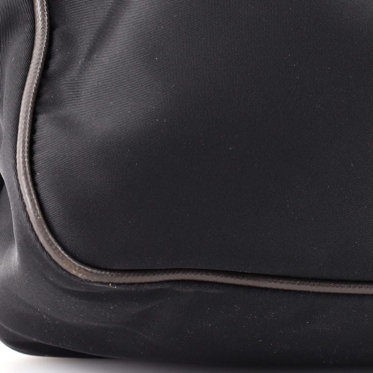 Prada Front Pocket Logo Messenger Tessuto Medium For Sale at 1stDibs
