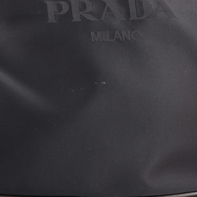 Prada Front Pocket Logo Messenger Tessuto Medium For Sale at 1stDibs