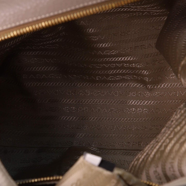 Prada Front Pocket Tote Vitello Daino Medium For Sale at 1stDibs