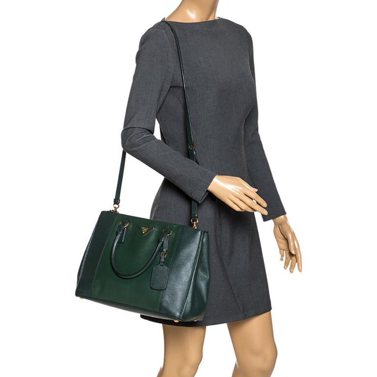 Prada Green Bicolor Saffiano Lux Leather Medium Double Zip Tote at 1stDibs