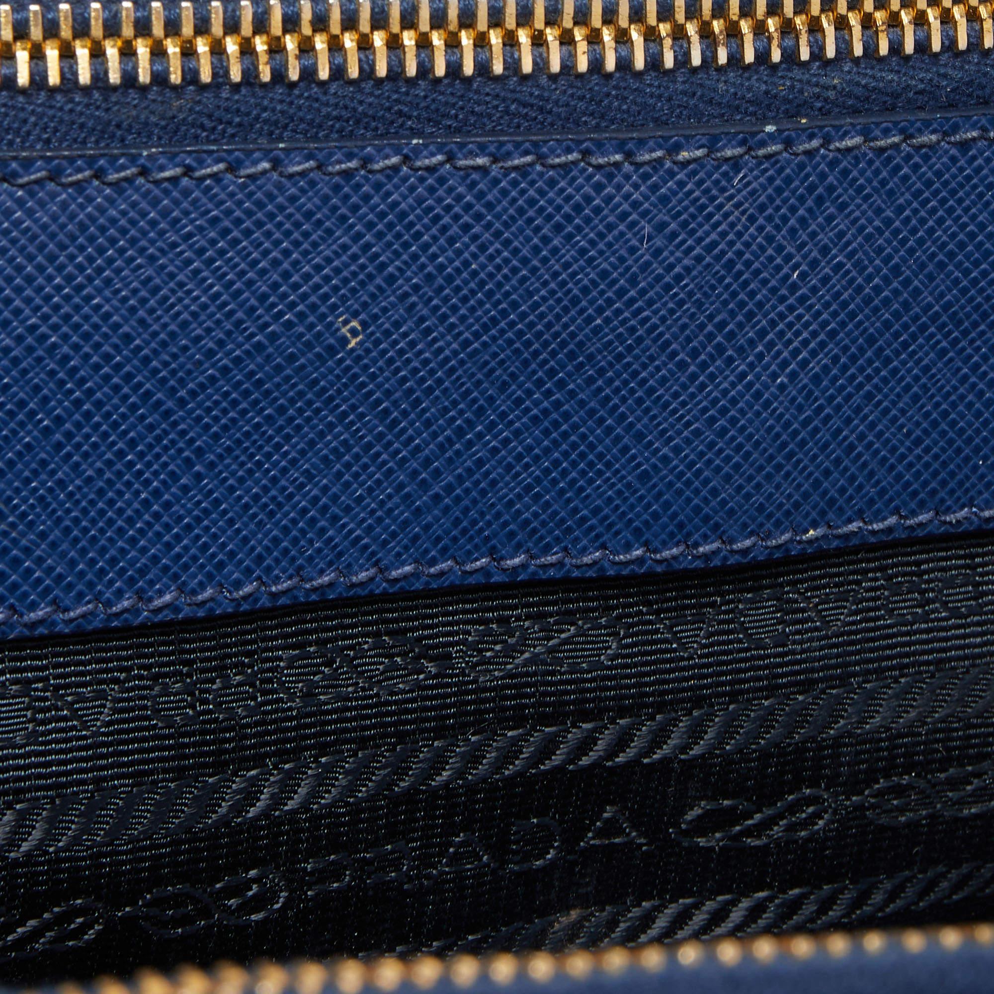 Prada Navy Blue Saffiano Lux Leather Large Galleria Double Zip Tote For ...