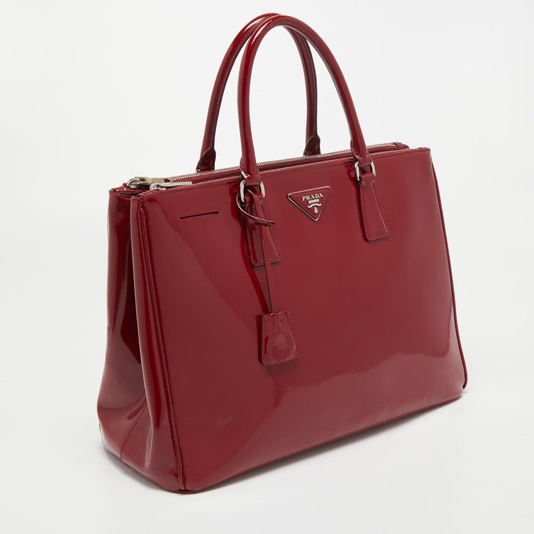 Prada Red Patent Leather Large Galleria Double Zip Tote For Sale at 1stDibs