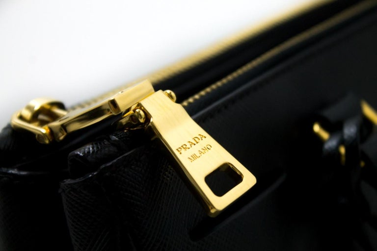 PRADA Saffiano Lux Handbag Leather Black Gold Hardware Calfskin at ...