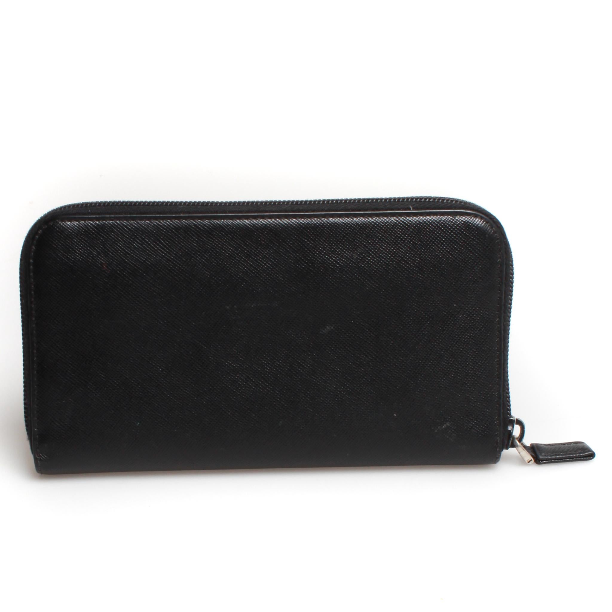 PRADA Saffiano Zip Wallet For Sale at 1stDibs | prada round coin purse