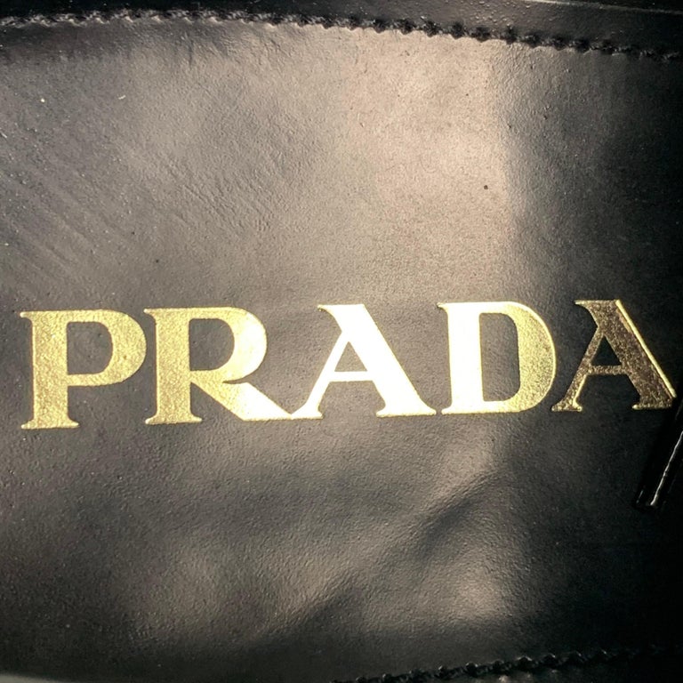PRADA Size 8 Black Leather Lace Up Shoes For Sale at 1stDibs
