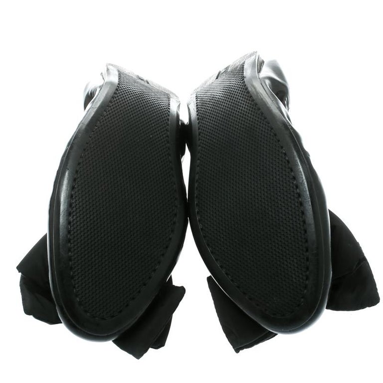 Prada Sport Black Patent Leather Bow Detail Scrunch Ballet Flat Size 40 For Sale at 1stDibs ...