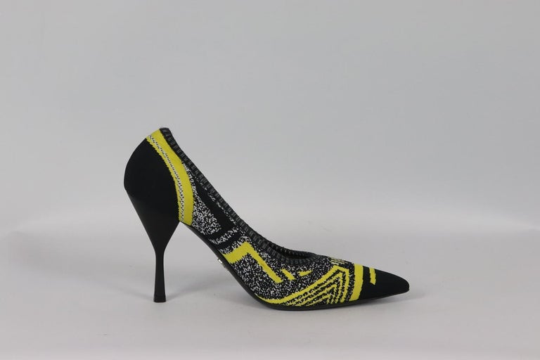 Prada Stretch Knit Pumps Eu 40 Uk 7 Us 10 For Sale at 1stDibs