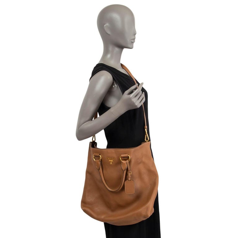 PRADA tan brown leather Shopping Tote Bag For Sale at 1stDibs