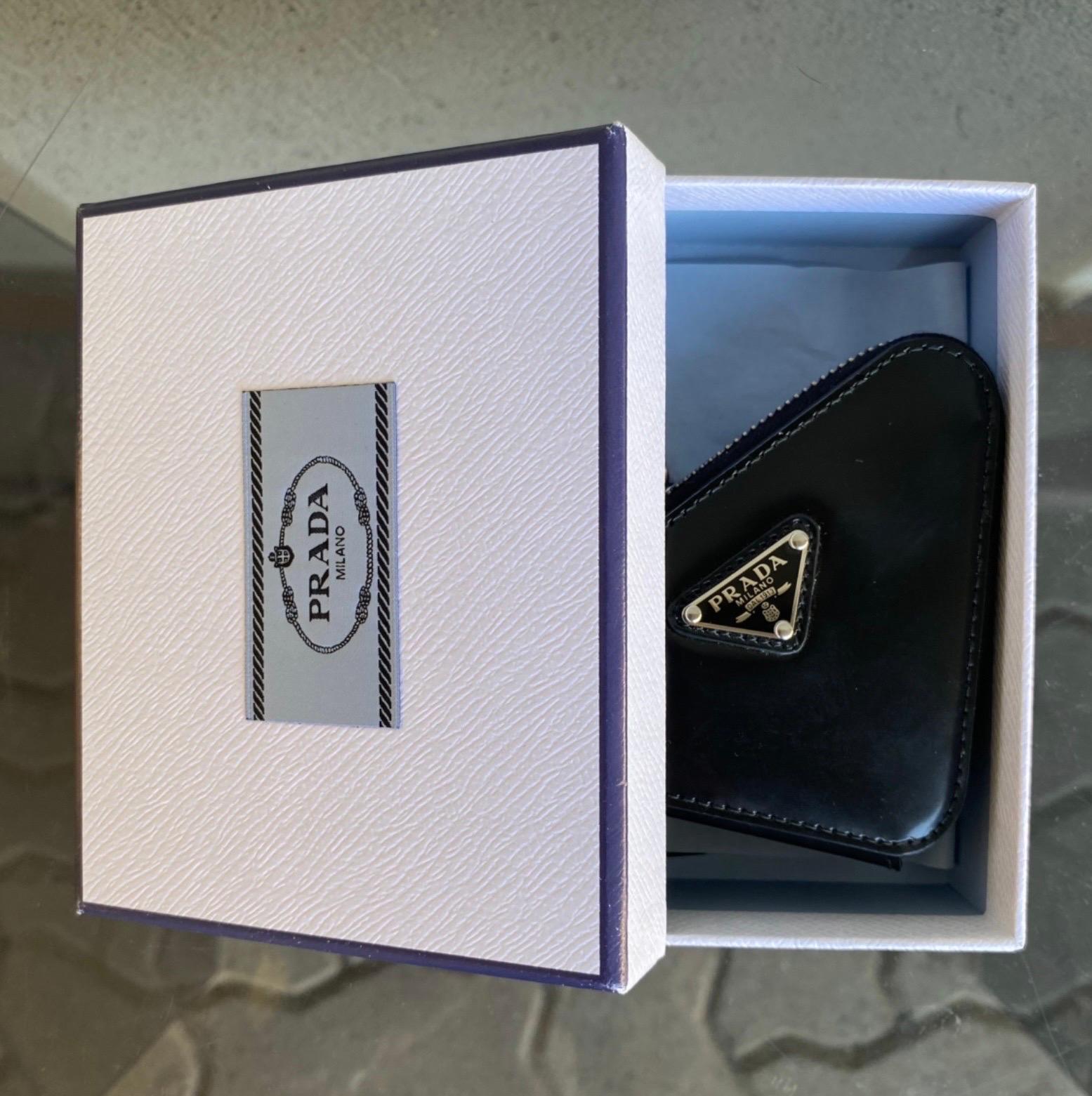 Prada Trick pelle black leather accessorie For Sale at 1stDibs