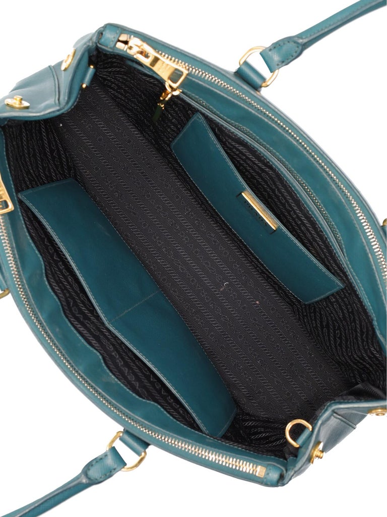 Prada Women Handbags Galleria Green Leather For Sale at 1stDibs