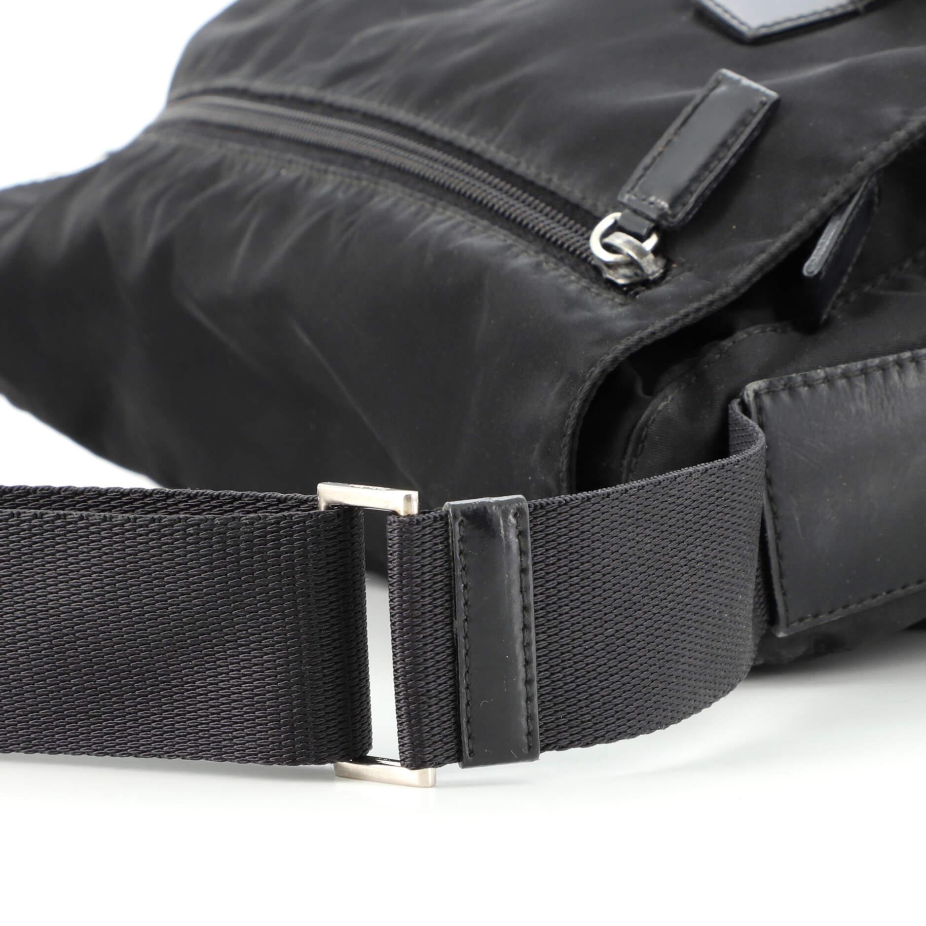 Prada Zip Buckle Messenger Bag Tessuto Medium For Sale at 1stDibs