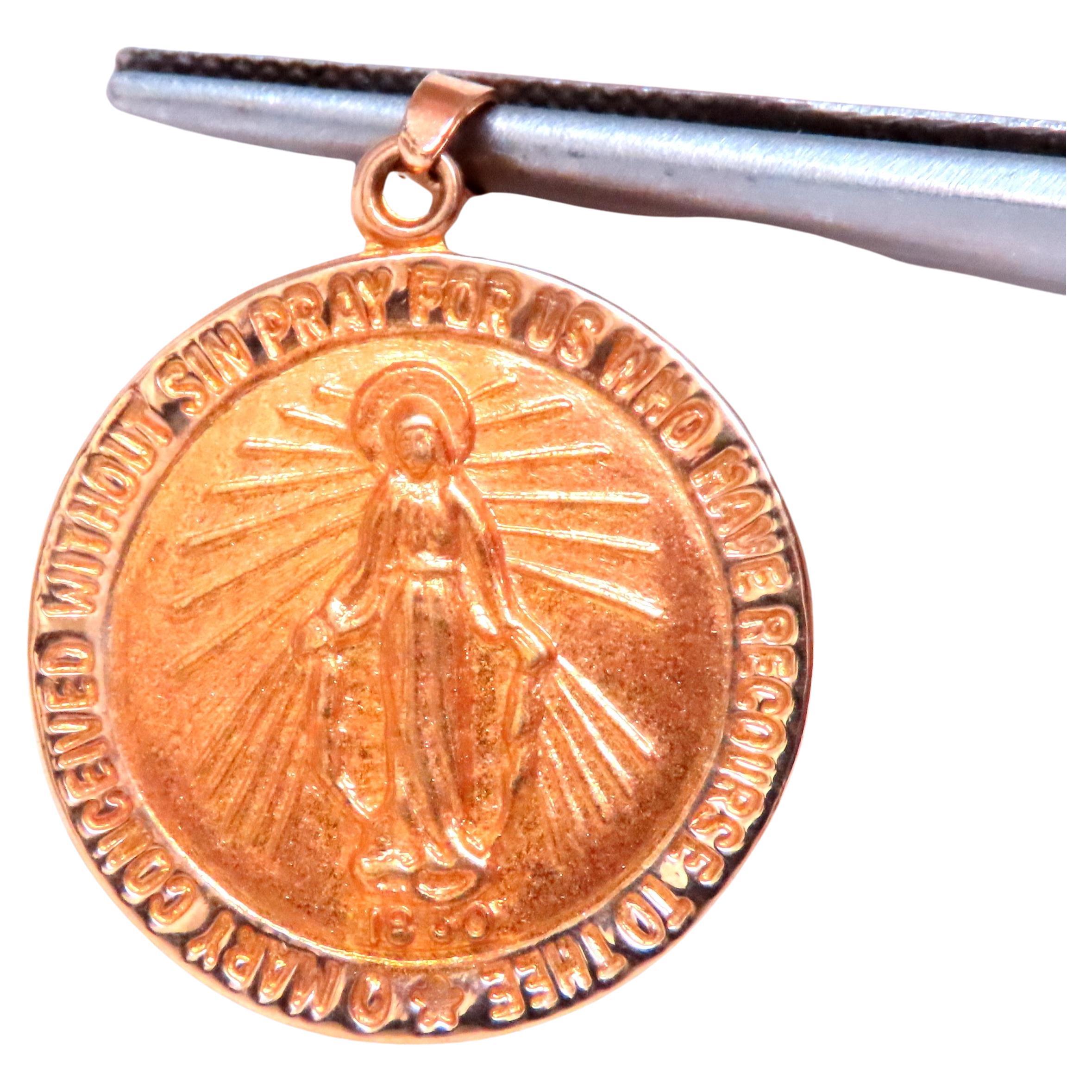 Small 14kt Yellow Gold Chinese Zodiac Monkey Medallion For Sale at 1stDibs