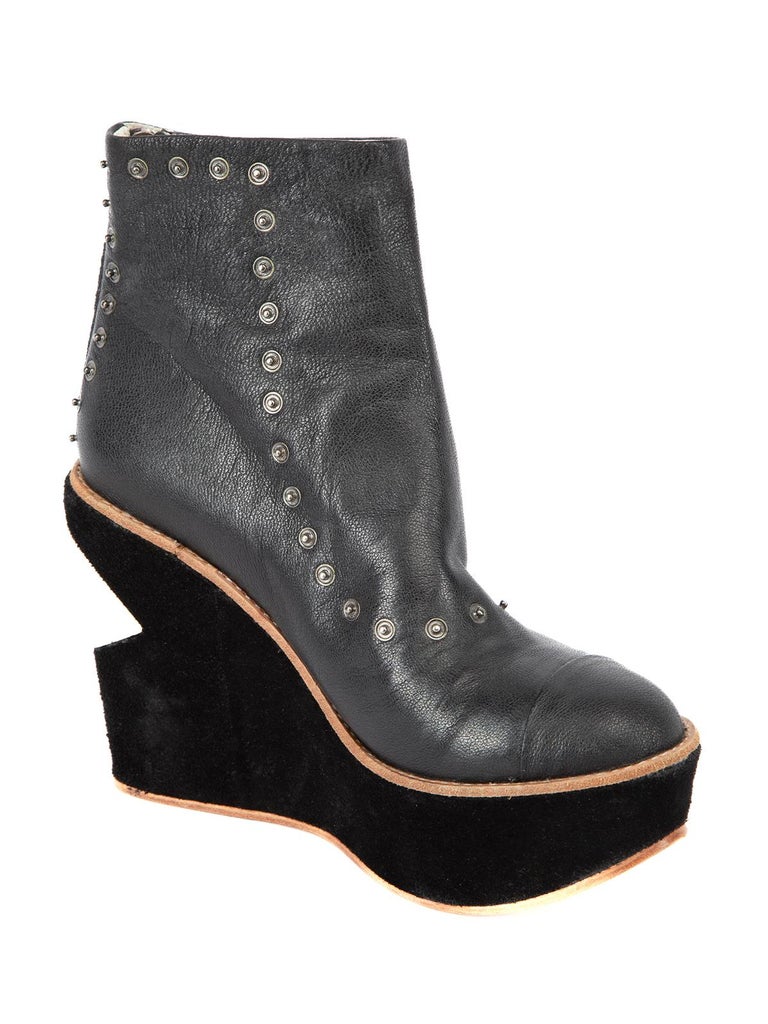 Pre-Loved Beau Coops Women's Leather Wedge Boots For Sale at 1stDibs