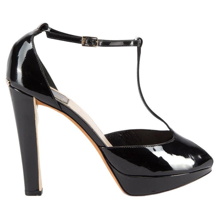 Pre-Loved Christian Dior Women's Black Patent Leather Peep Toe T-Strap ...