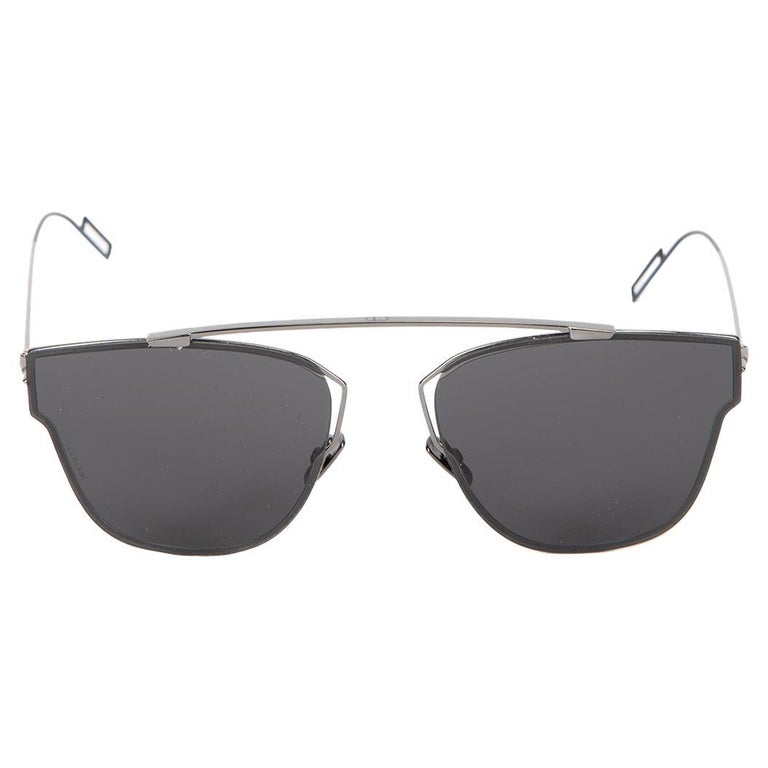 Pre-Loved Christian Dior Women's SoReal Sunglasses For Sale at 1stDibs