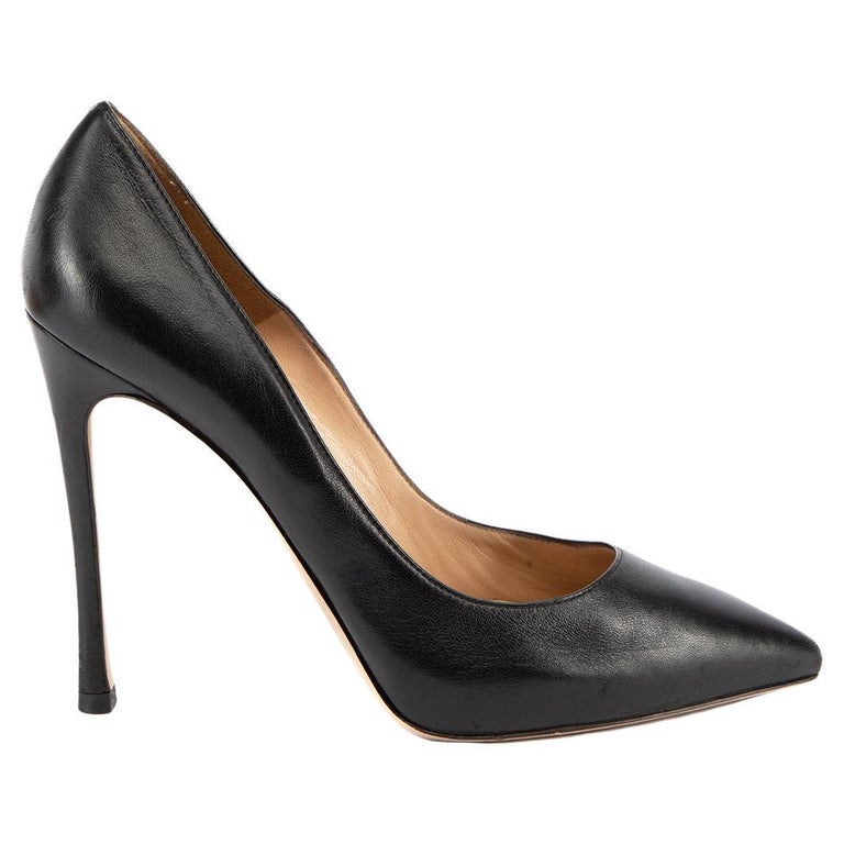 Pre-Loved Gianvito Rossi Women's Black Pointed Toe Leather Stiletto ...
