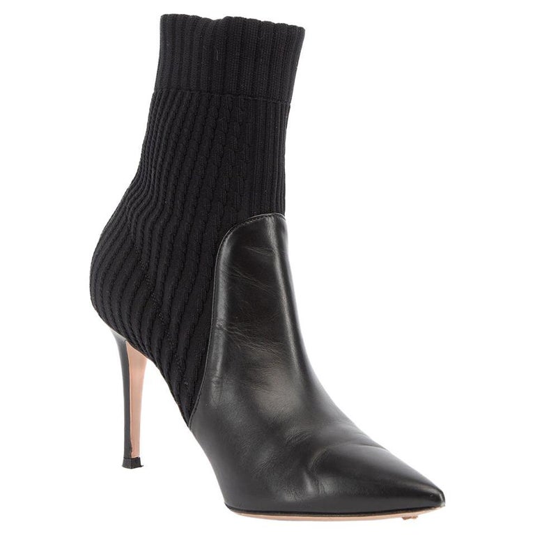 Pre-Loved Gianvito Rossi Women's Black Pointed Toe Stiletto Sock Boots For Sale at 1stDibs