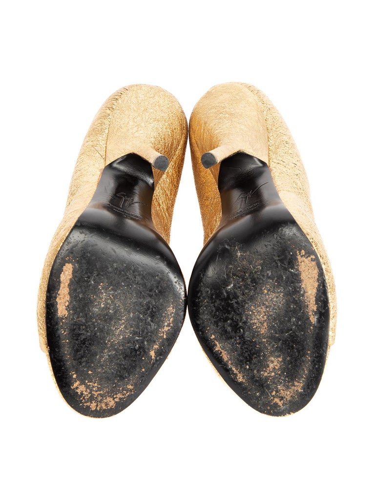 Pre-Loved Giuseppe Zanotti Women's Peep Toe Gold Crinkle Texture Heels ...