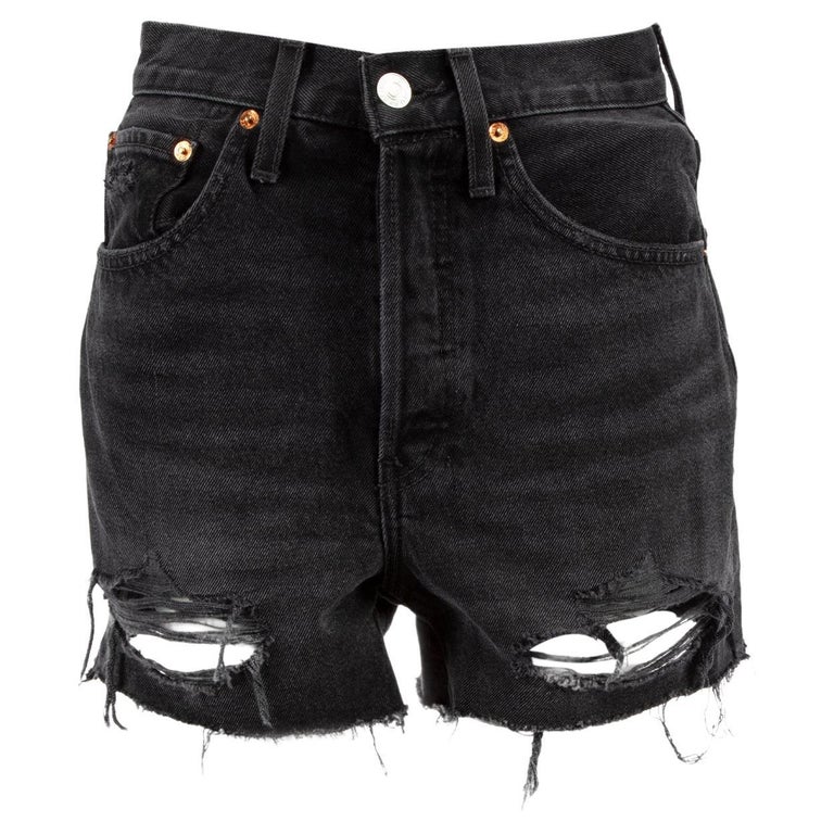 Pre-Loved RE/DONE Women's Distressed Black Shorts For Sale at 1stDibs