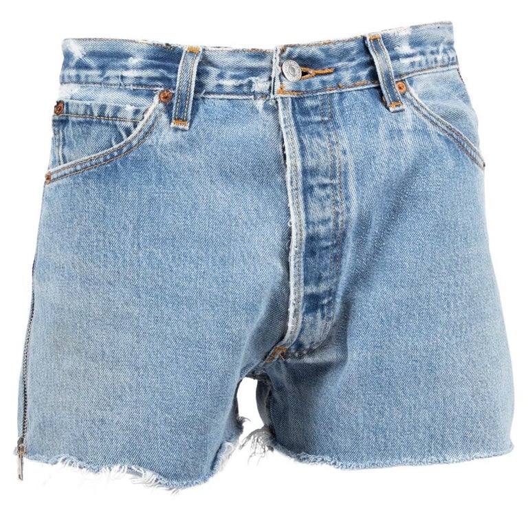 Pre-Loved RE/DONE Women's Zip Up Mini Shorts For Sale at 1stDibs