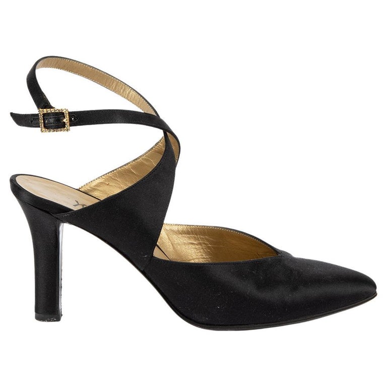 Pre-Loved Yves Saint Laurent Women's Black Satin Pointed Toe Heel Pumps ...