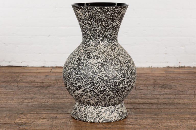 Prem Collection Artisan Made Black and White Vase with Dripping Décor ...