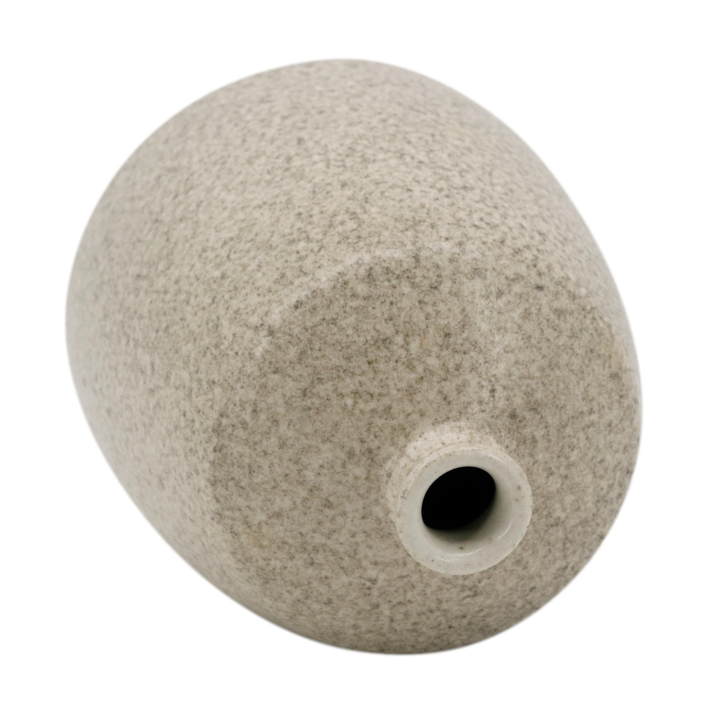 PRIMAVERA Stoneware Ceramic Vase by Charlotte Chauchet-Guilleré, 1922 ...