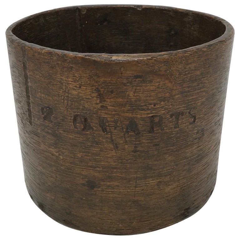 Primitive English Two Quart Grain Measure at 1stDibs