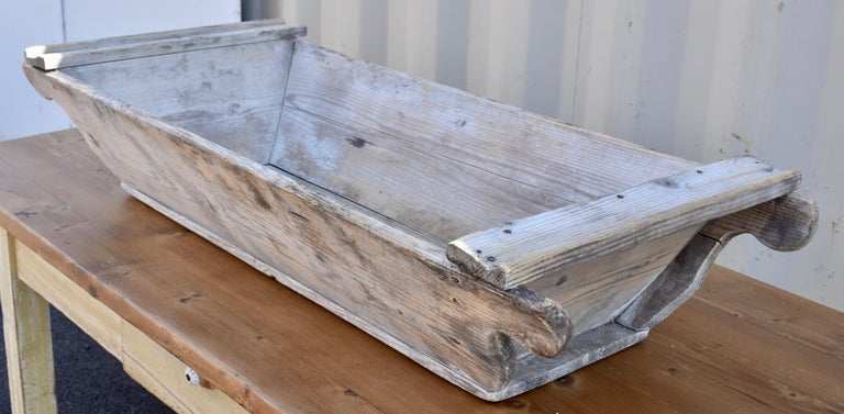 Primitive Pine Dough Box For Sale at 1stDibs