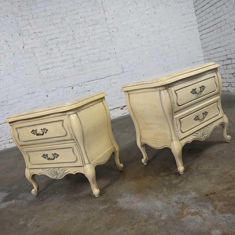 Prince Howard French Provincial Hollywood Regency Antique White ...