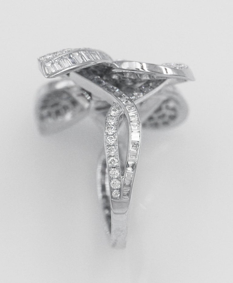 Graff Princess Butterfly with Pavé Diamonds Ring For Sale at 1stDibs