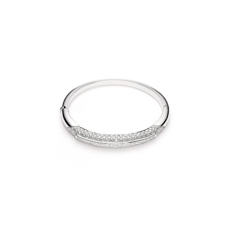 Diamant-Armreif aus Weißgold im Angebot bei 1stDibs