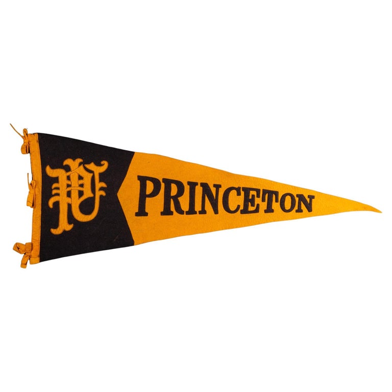 Banner en forme de fanion de l'université de Princeton, vers 1920-1940 ...
