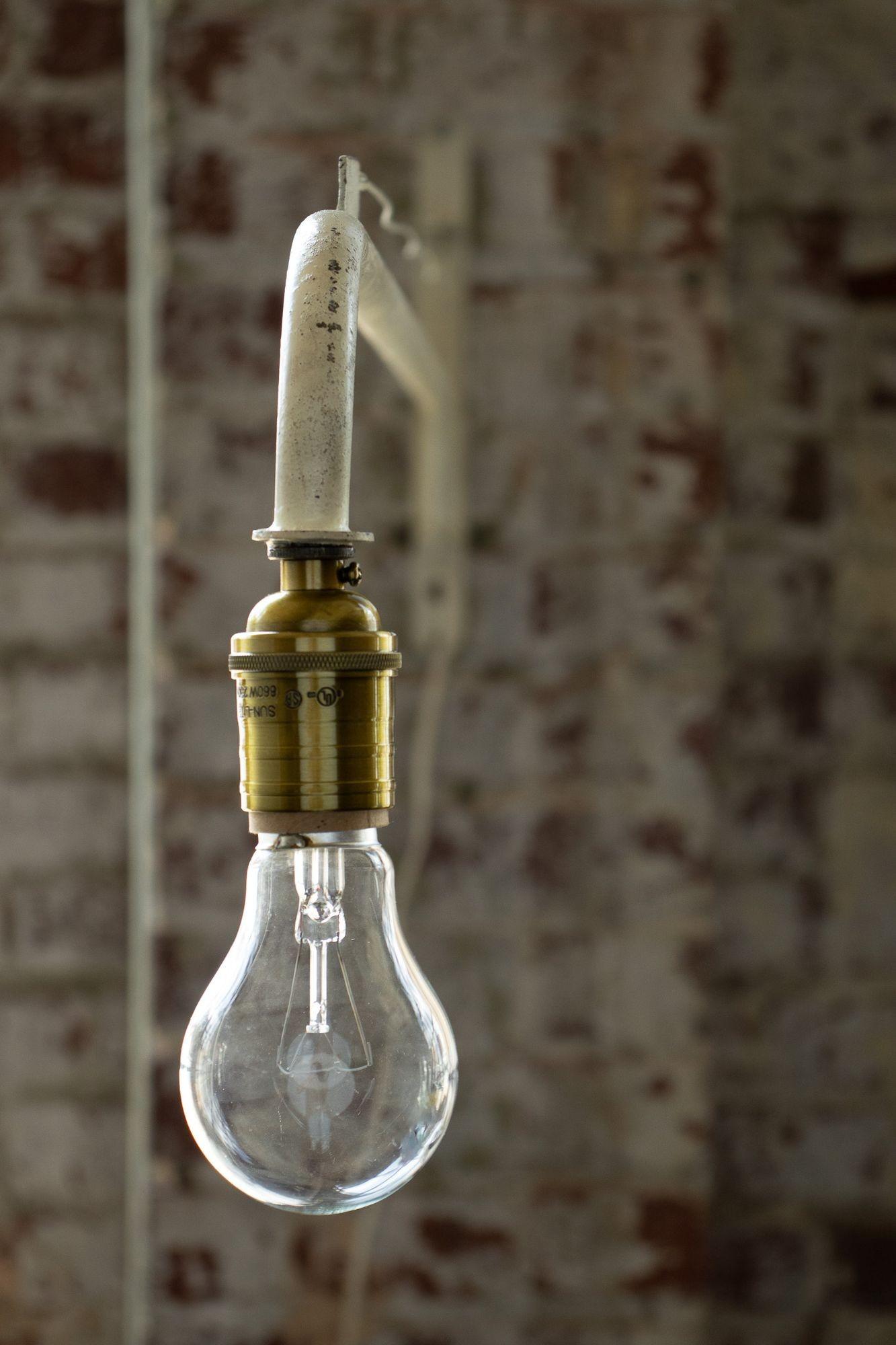 Prouvé Jib Lamp, France 1950s For Sale at 1stDibs | jib france