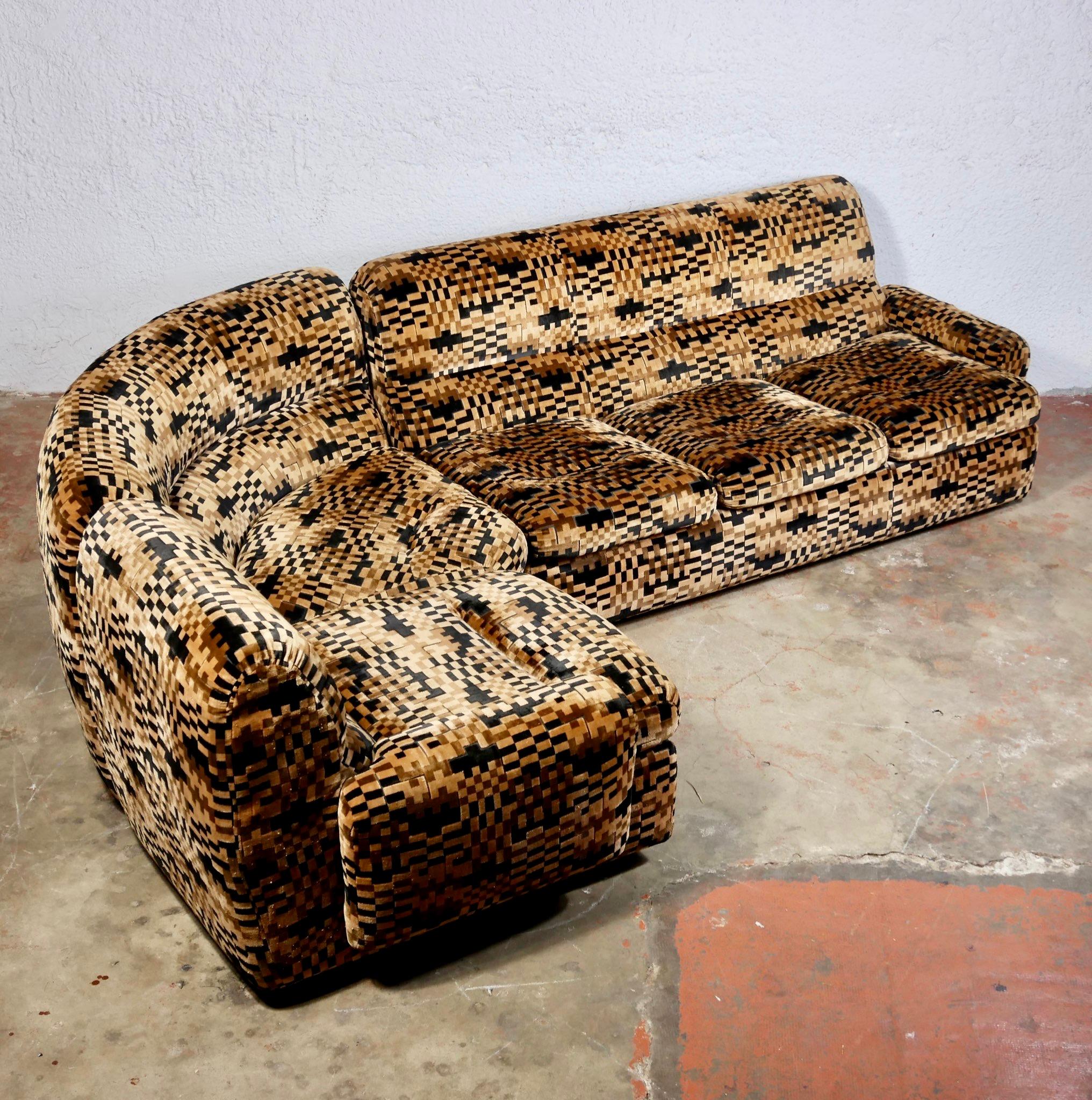 Psychedelic corner lounge set from the 1970s, France For Sale at 1stDibs