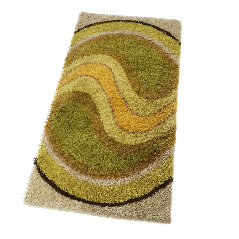 Psychedelic Vintage 1970s Modernist High Pile Op Art Carpet Rug ...
